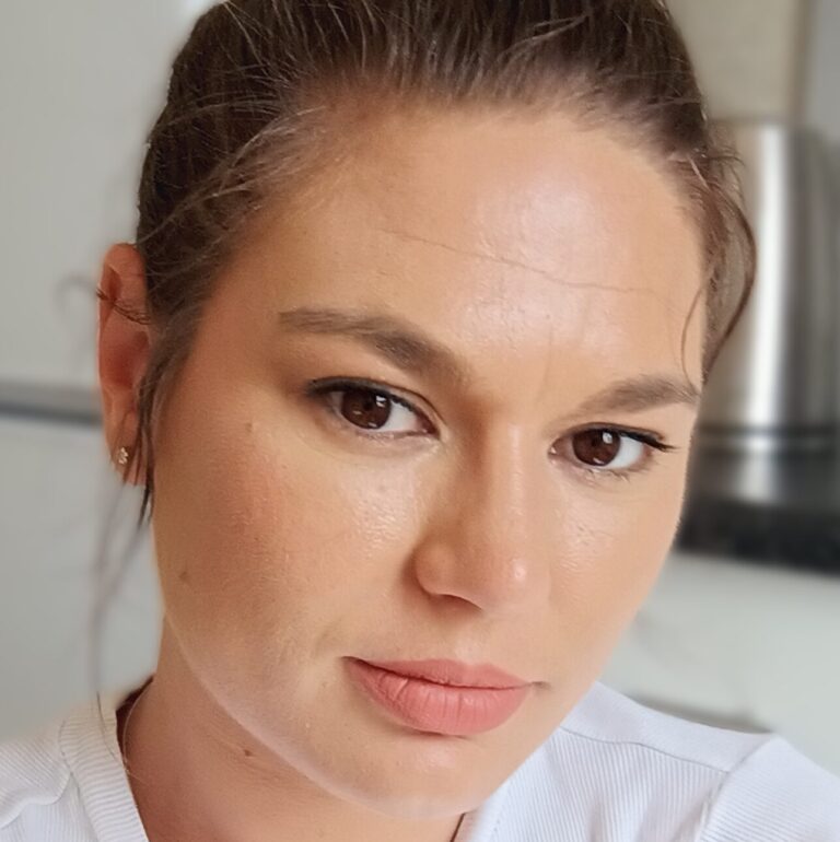 Discover the Beauty of Mooiste Meisie and Umuhle Cosmetics with Mishca ...